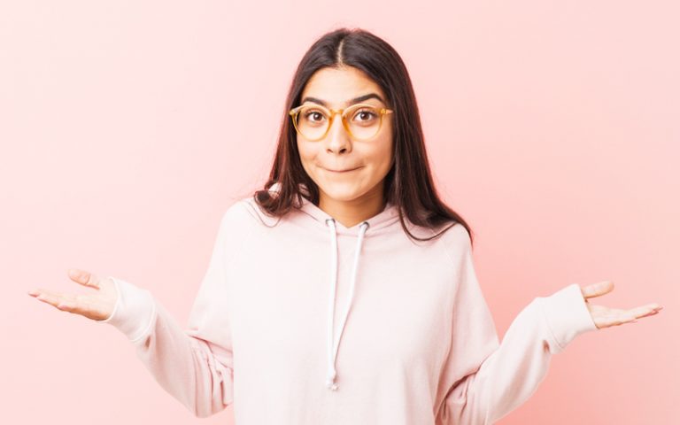 「なまじ」の正しい意味と使い方を解説！ 類義語や英語表現も要チェック | Oggi.jp