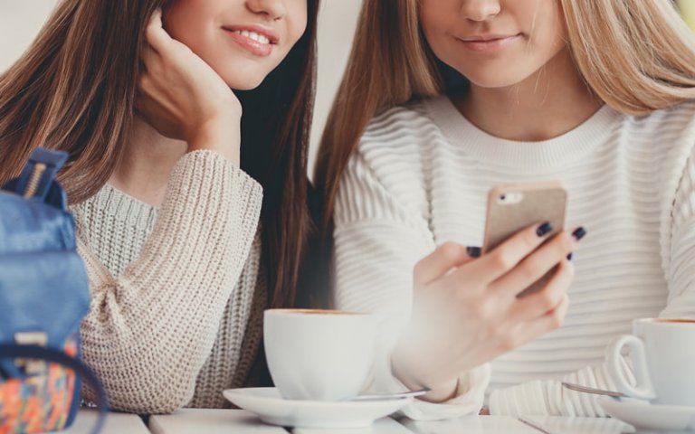 ネットで目にした「ワクテカ」って何？ 意味や由来、顔文字までご紹介！「wktk」「wkwk」「ktkr」って謎すぎる… | Oggi.jp