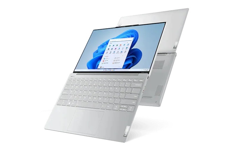 使い勝手がいいと噂！【LenovoのノートPC比較】薄型軽量「Yoga Slim 770i Carbon」とマルチに活躍する「Lenovo ...