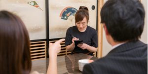 「yap」とは？ 意味や使い方、よく似た英単語などについて解説 | Oggi.jp