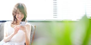 実はSNS依存かも？ SNS依存の特徴や対策について解説 | Oggi.jp