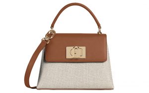 イタリア生まれ〝FURLA〟の新作バッグで、初夏のきれいめシンプルStyleを洗練！ | Oggi.jp