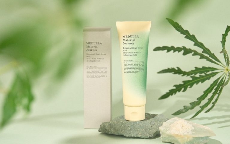 石垣島の塩スクラブが気持ちいい！【MEDULLA】の髪に優しいヘッドスクラブ | Oggi.jp