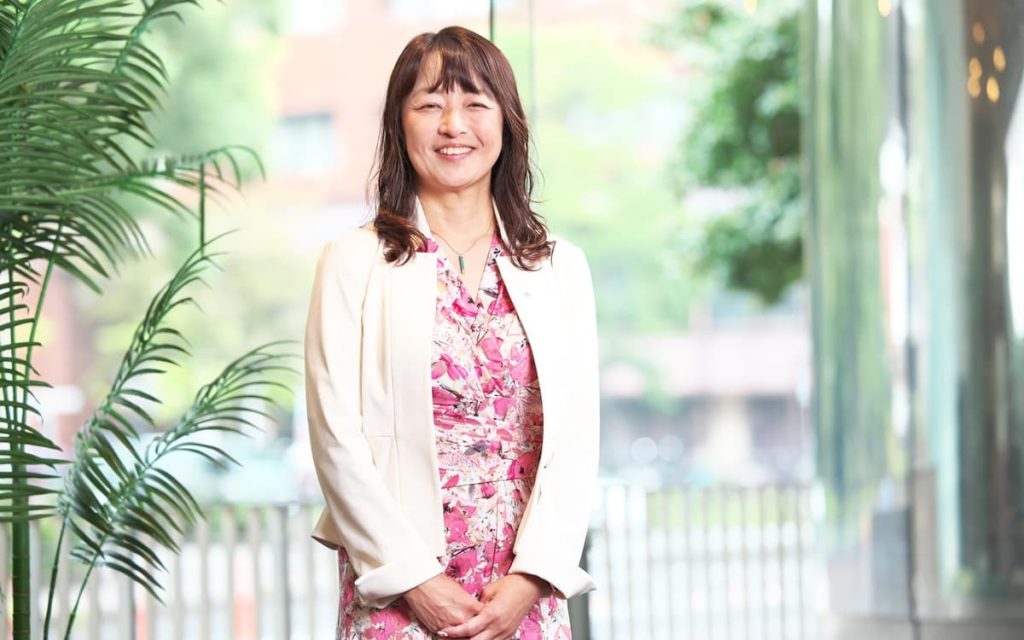 NTT東日本執行役員・相原朋子さん「電話“も”やっているよね、と言われるような企業に」。まちづくりや農業、メタバースへ展開！ | Oggi.jp