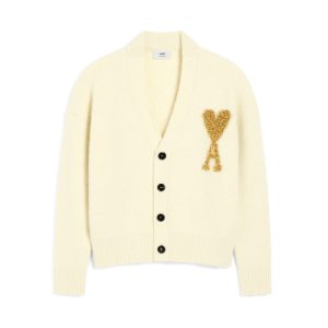 「AMI」ポップアップストア＆カフェを表参道にオープン、限定コレクションを発売 | Oggi.jp