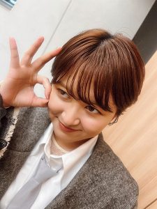 ともに祝・芸人10周年！ EXIT・兼近さん×ラランド・サーヤさん〝真逆なふたり〟の特別対談 | Oggi.jp